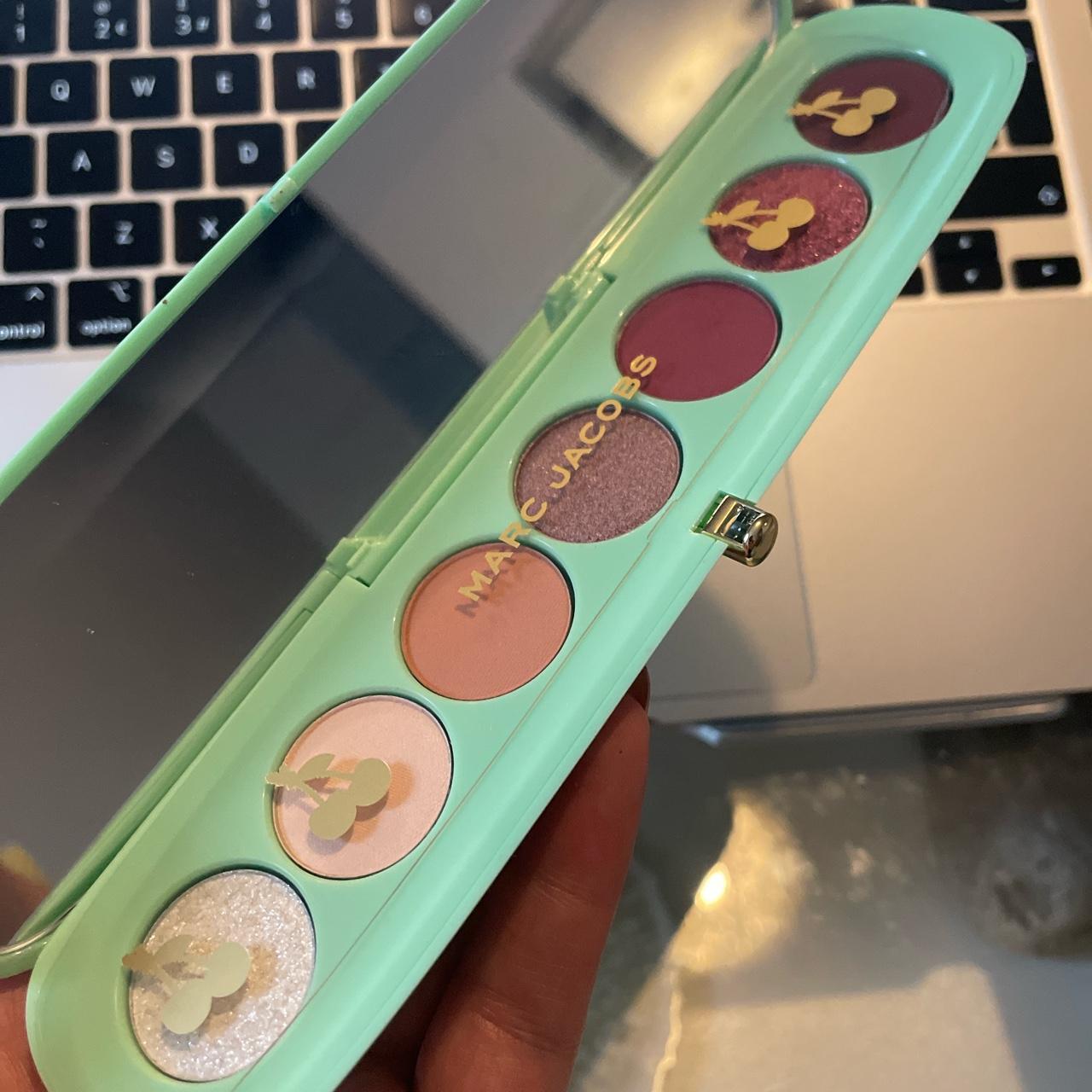 Marc Jacobs, Eye-Conic multi finish palette Cherry... - Depop
