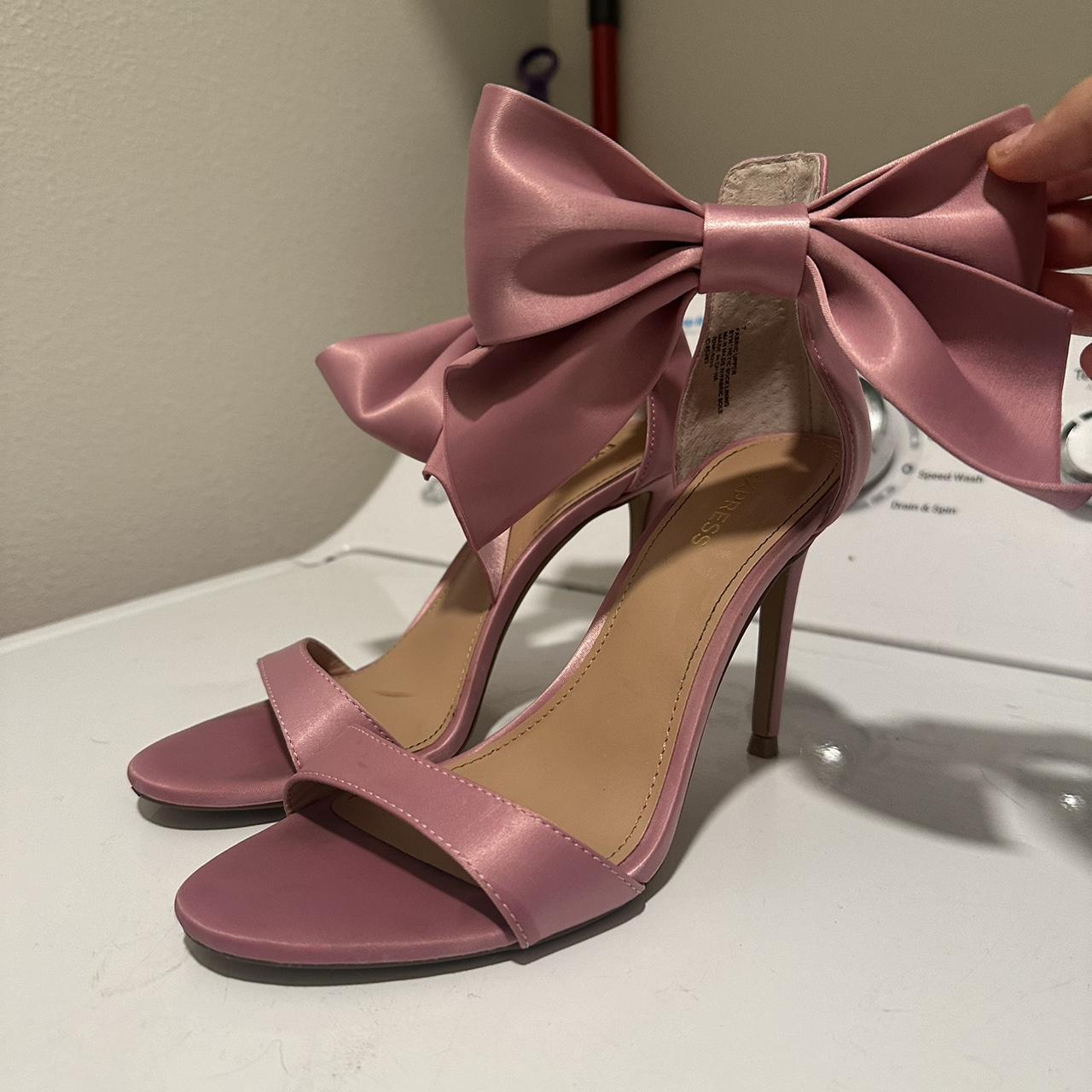 Pink bow heels from Express - Depop