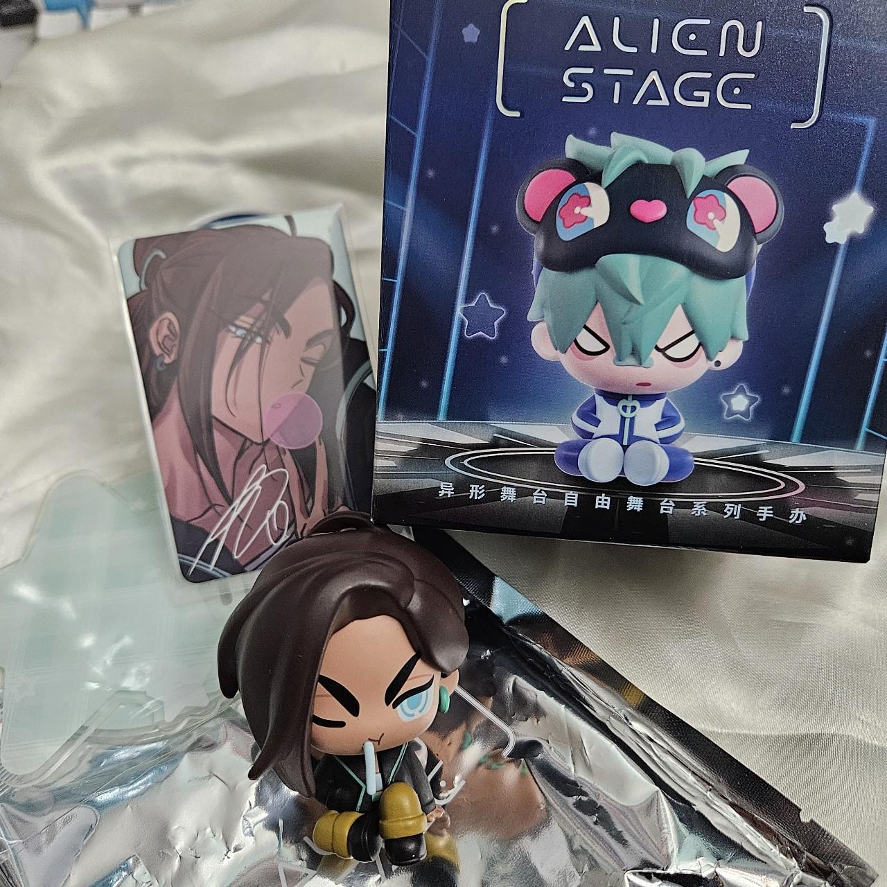 [ALNST] [IN-STOCK] Alien Stage Blind Box Figure &... | Depop
