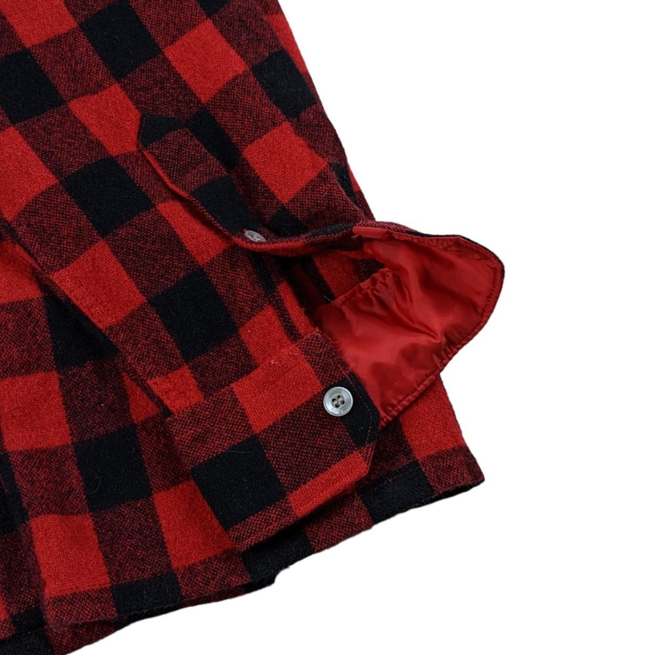 Men's Red and Black T-shirt | Depop