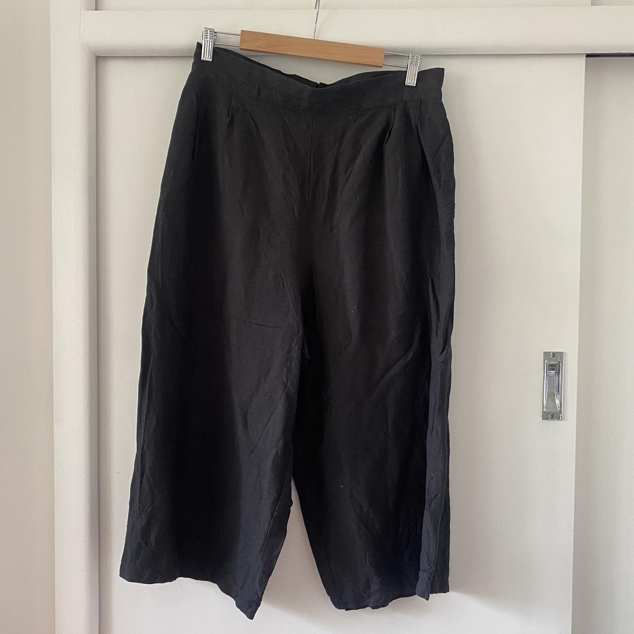 Kuwaii black culottes with back zip and recognisable... - Depop
