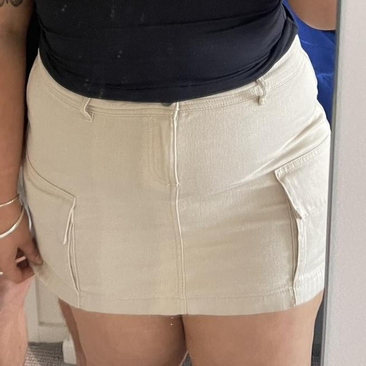 Cotton On Bobbi Cargo Mini Skirt - Stone Size 14 |... | Depop