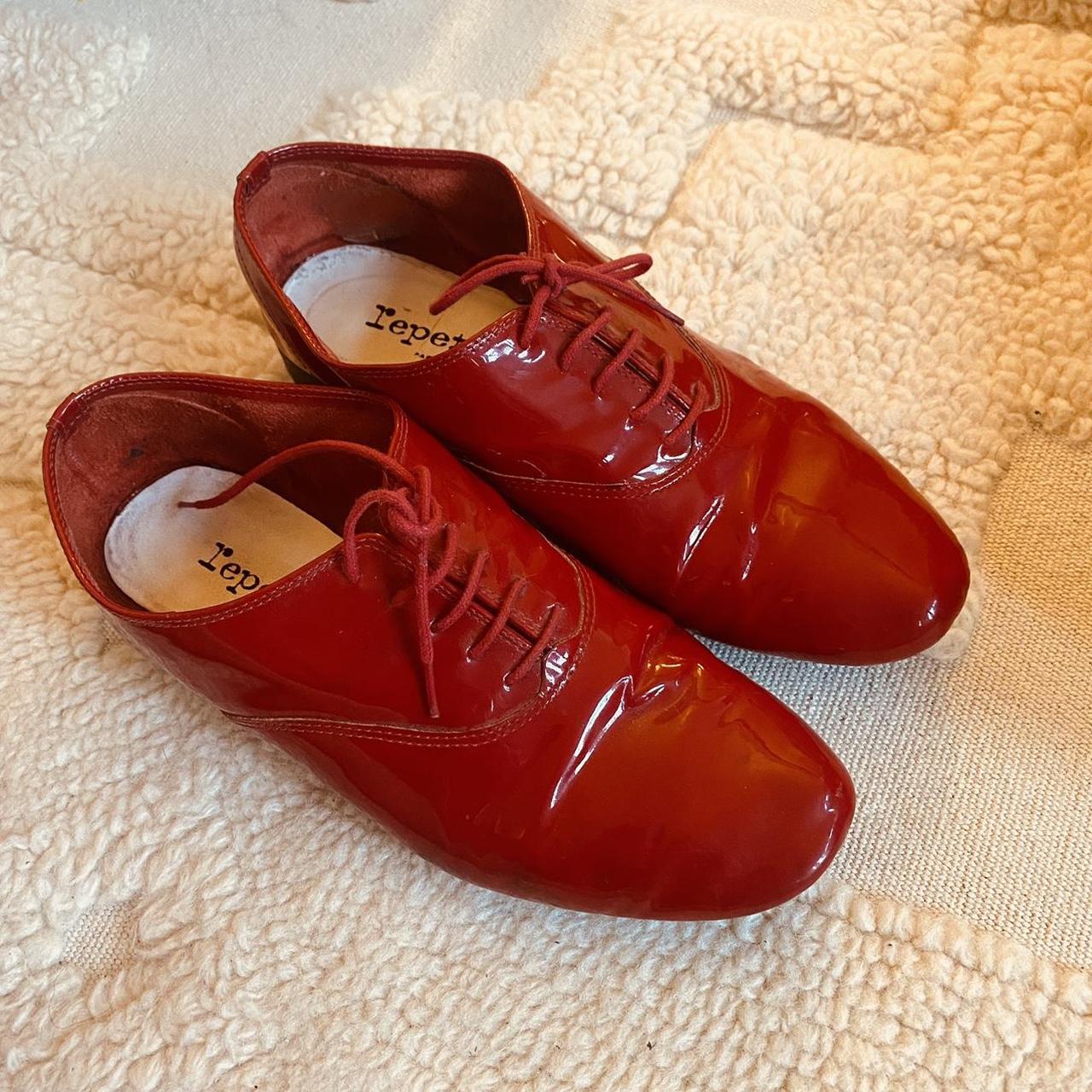 Repetto “Zizi” red patent leather tie up Oxford... - Depop