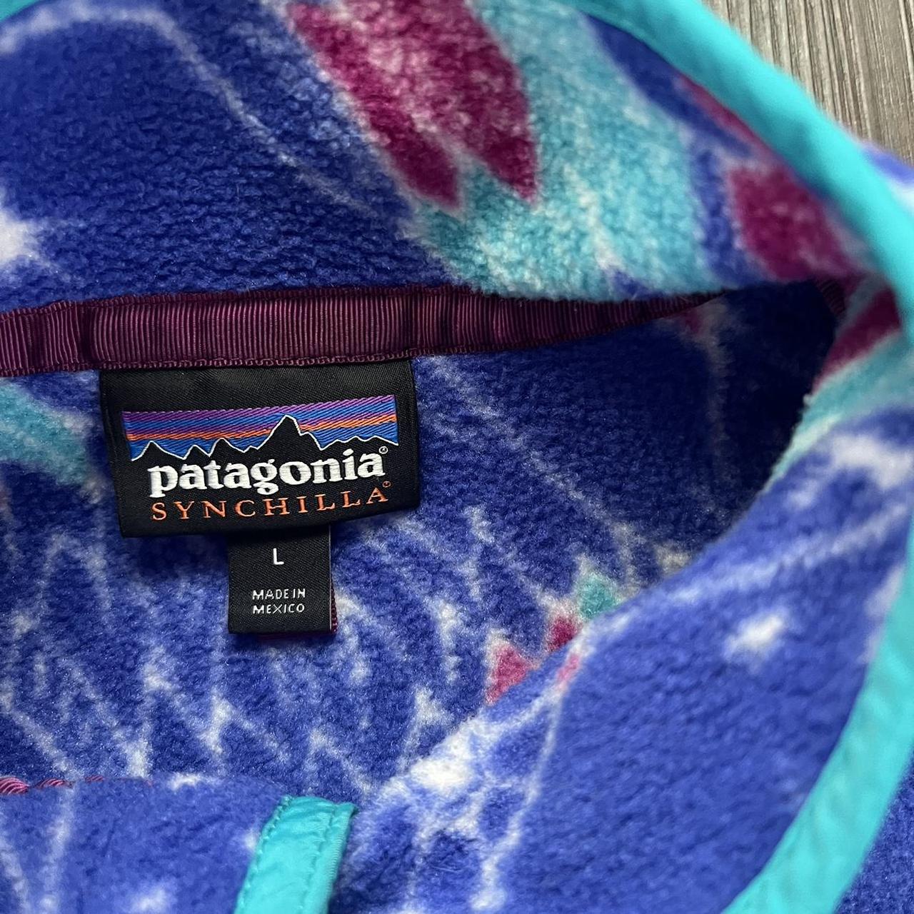Patagonia owl abstract print patterned snap T fleece... - Depop