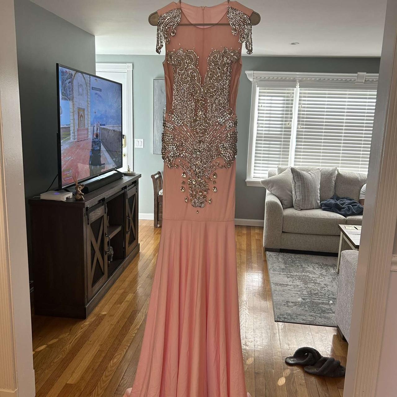 Alglist Baby Pink Prom Dress Size: 4/Small. Stretchy... - Depop