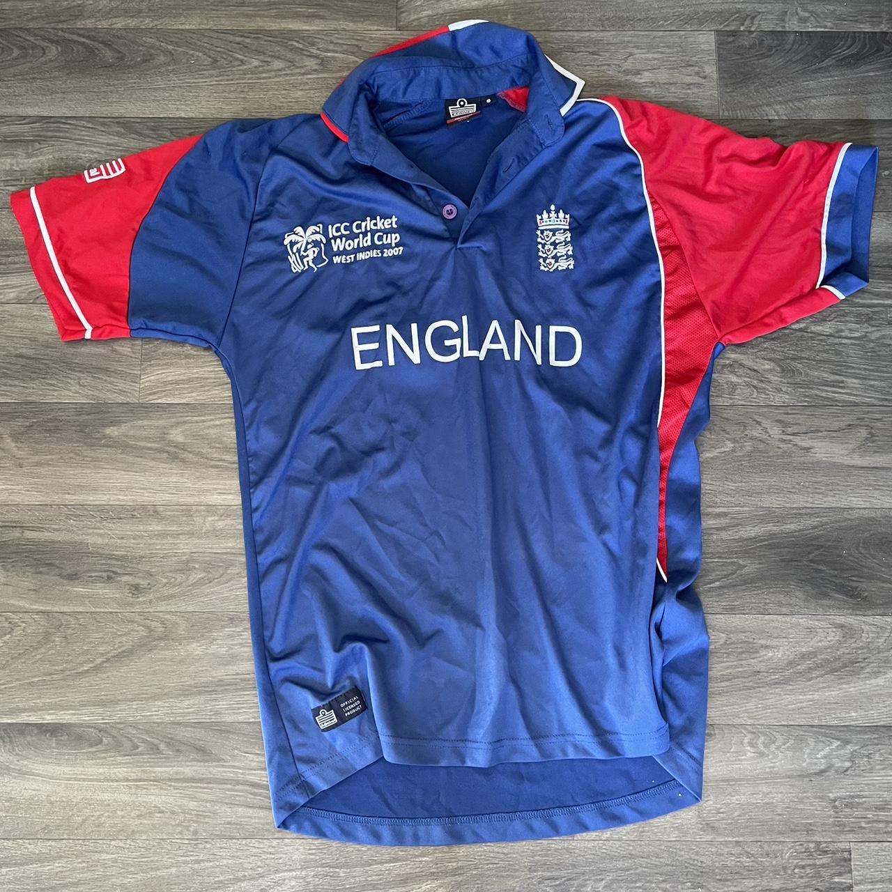 England 2007 World Cup cricket top - Depop