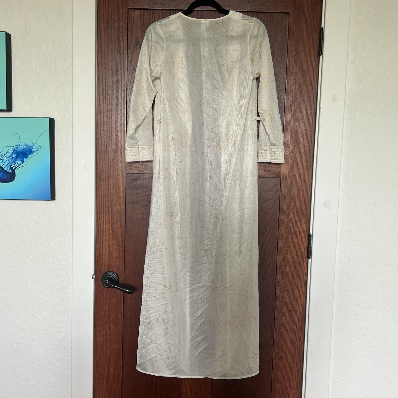 Women's Cream and Pink Robe | Depop