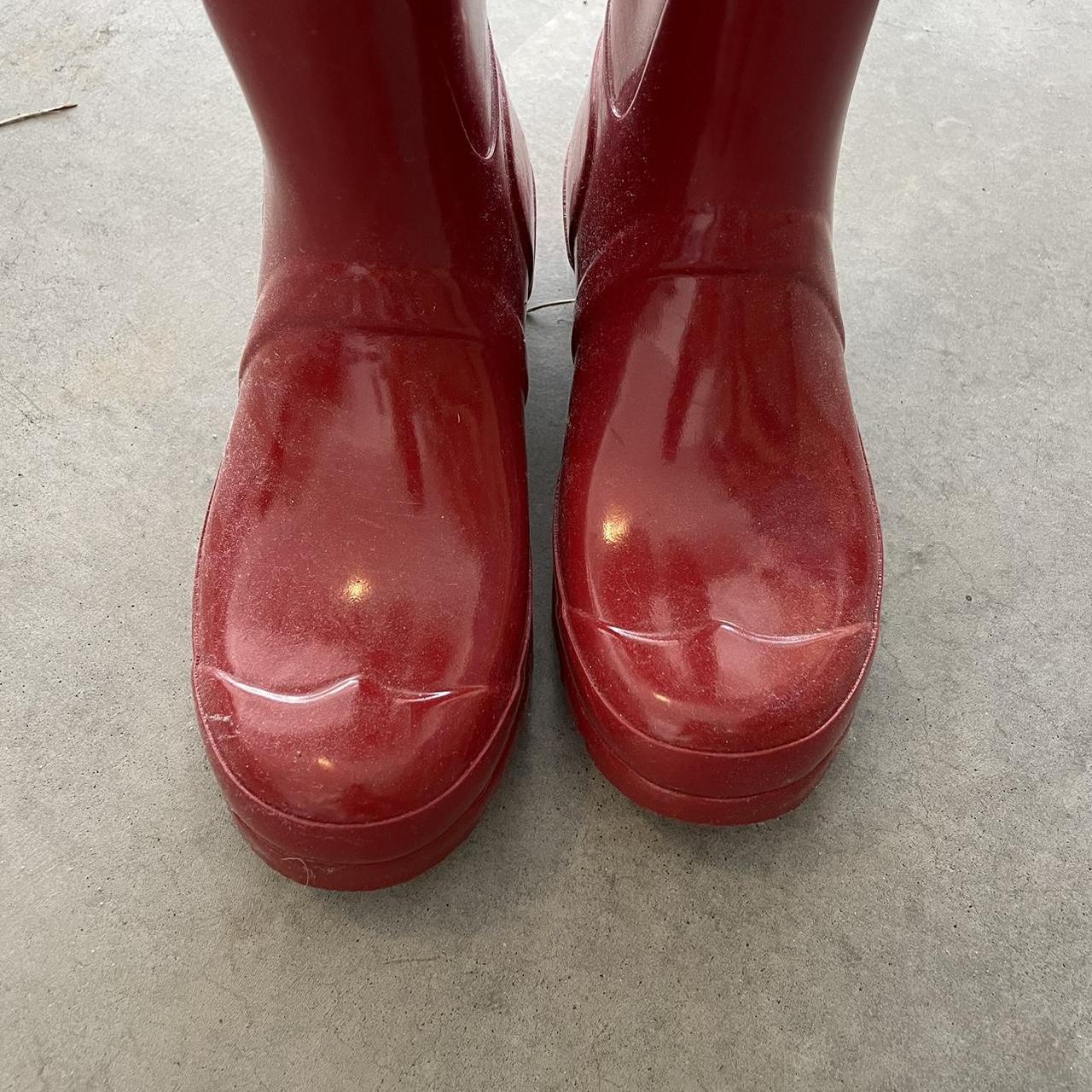 HUNTER red rain boots. Size 7. Good condition —... - Depop