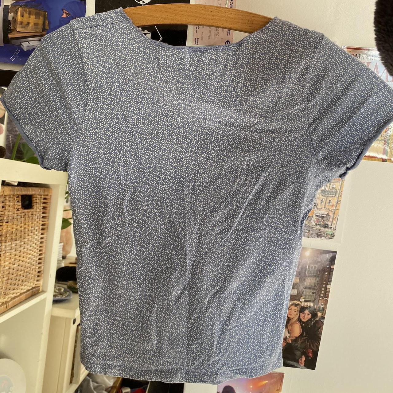 brandy melville gina top good condition apart from a... - Depop