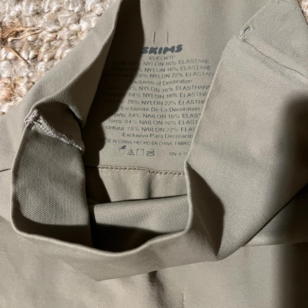 SKIMS SOFT SMOOTHING SHORTS DESERT BEIGE KHAKI SIZE... - Depop