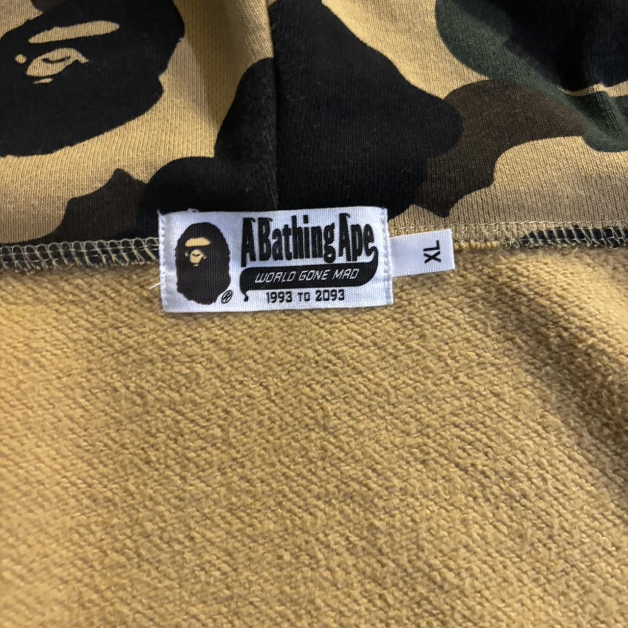 Bape hoodie .. OG PRINT OG TAG WORN ONCE! OPEN TO... - Depop