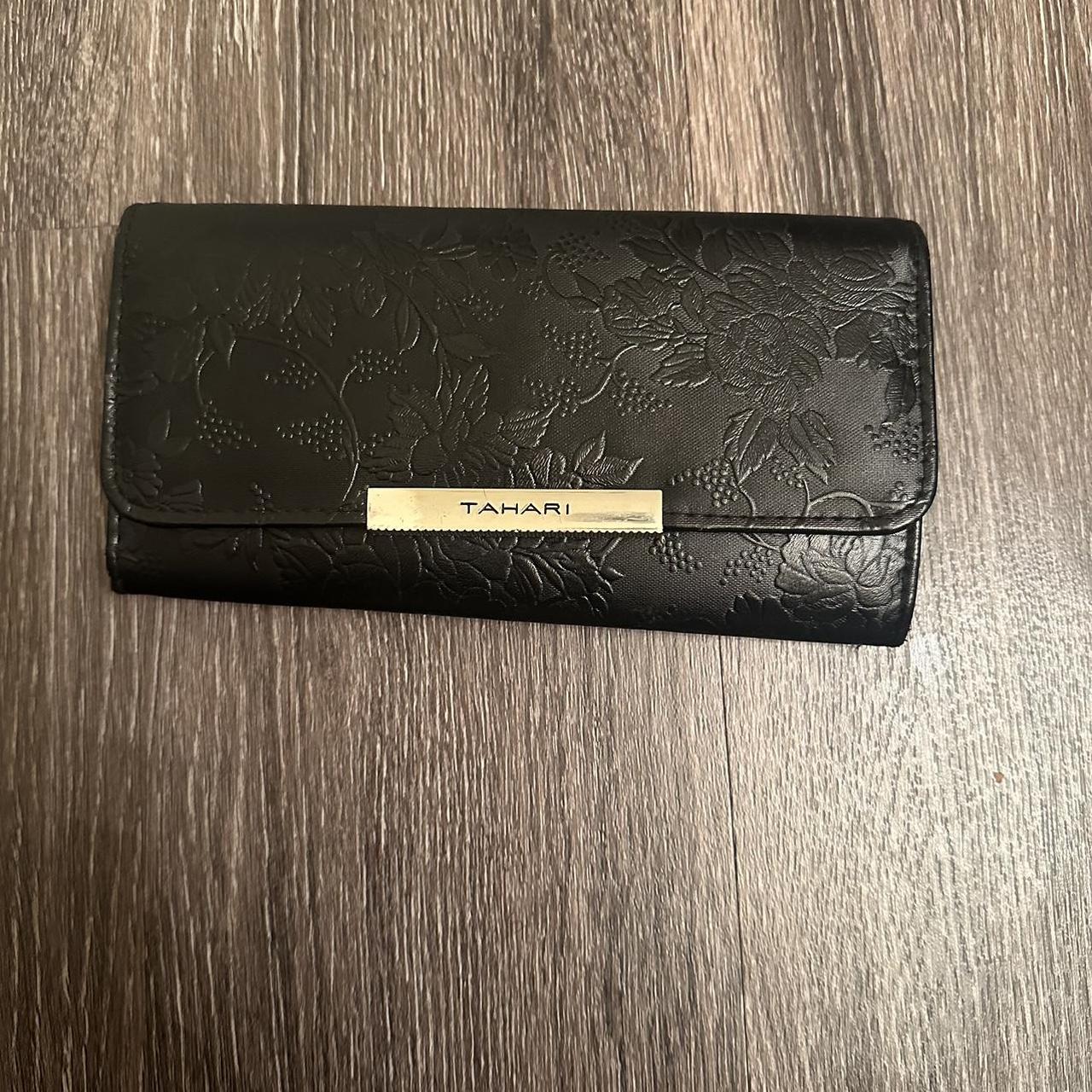 vintage tahari hand purse -vintage -great quality... - Depop