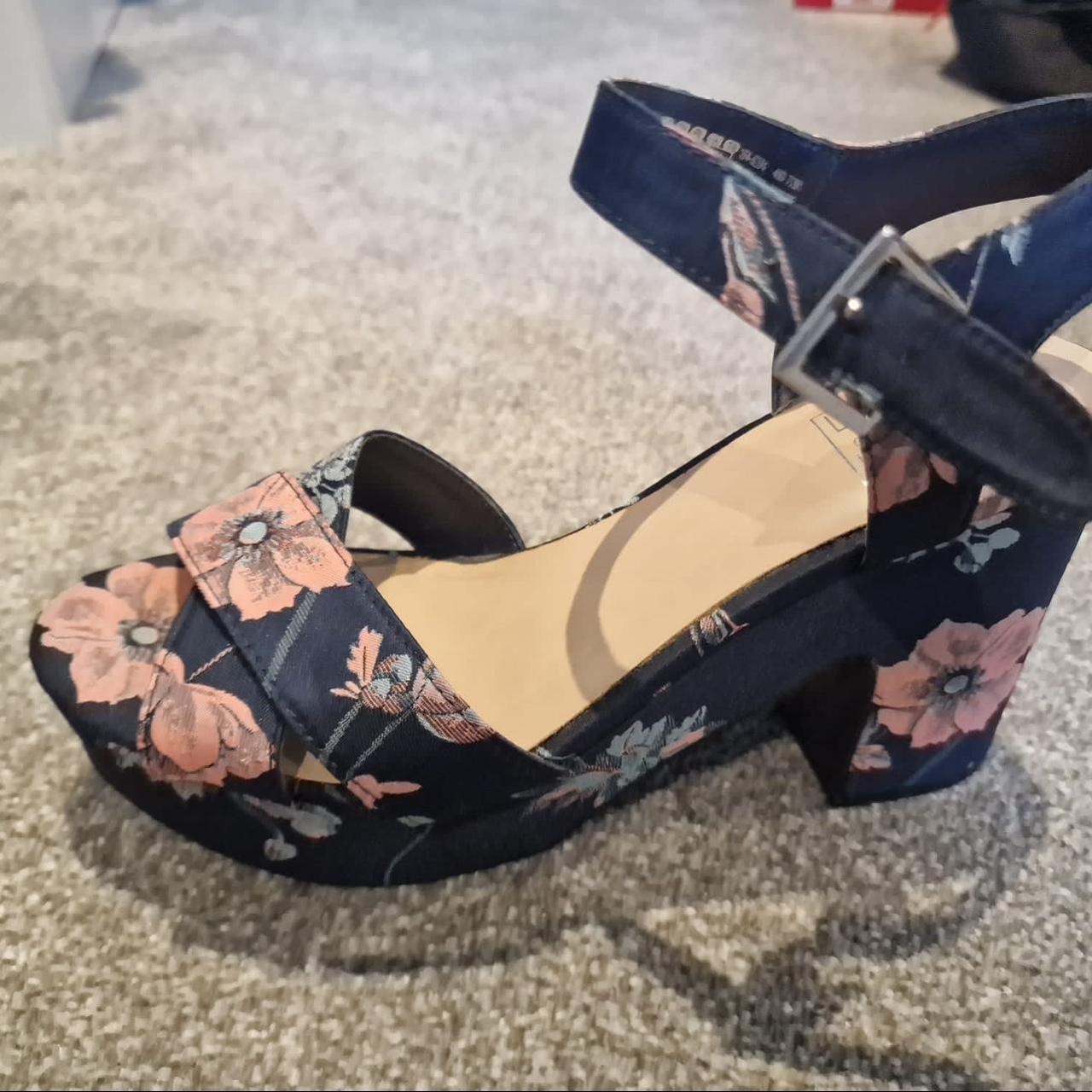 Flowery heeled sandals, summer time shoe and no... - Depop