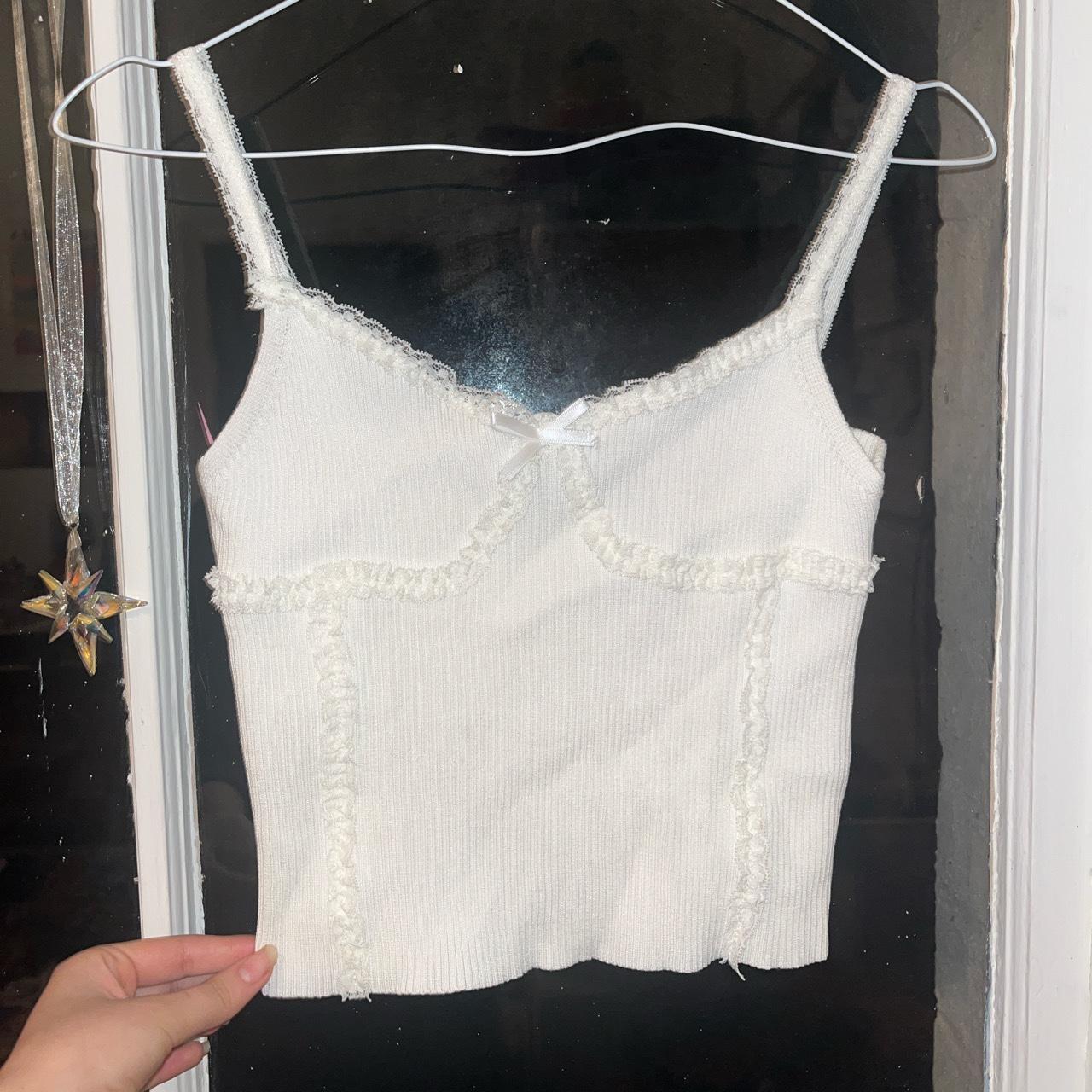 White Lacey Cider tank 💘 Adorable white tank top... - Depop