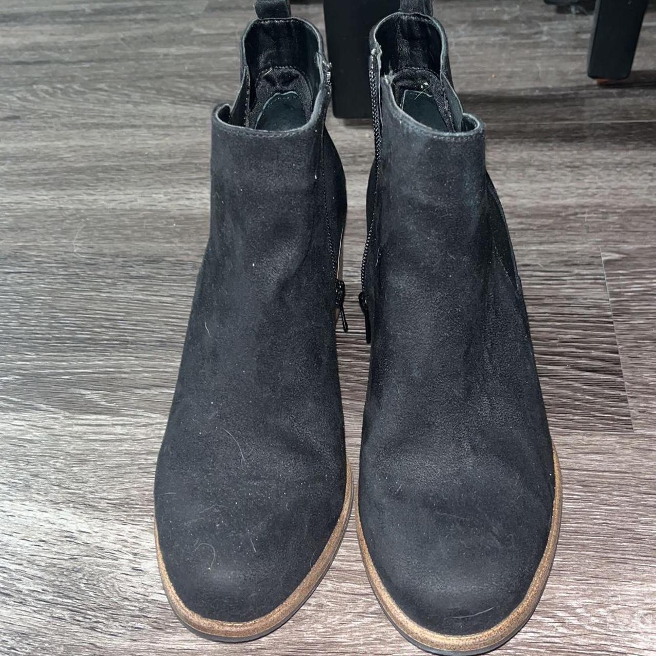 Black ankle boots - Depop