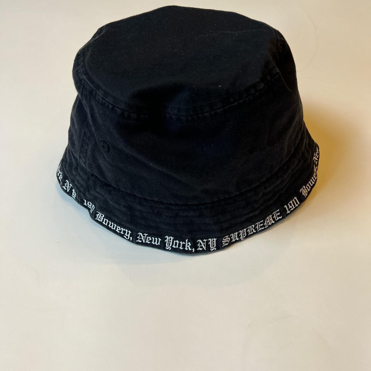 Black Supreme bucket hat size Medium/Large in great... - Depop