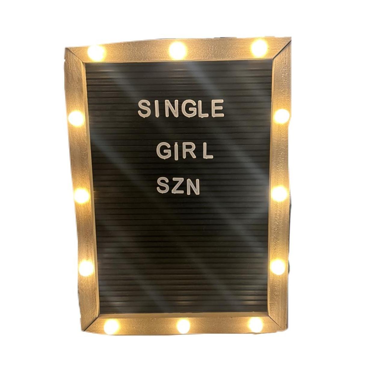 💌light up letter board! -ALL LETTERS INCLUDED!... - Depop