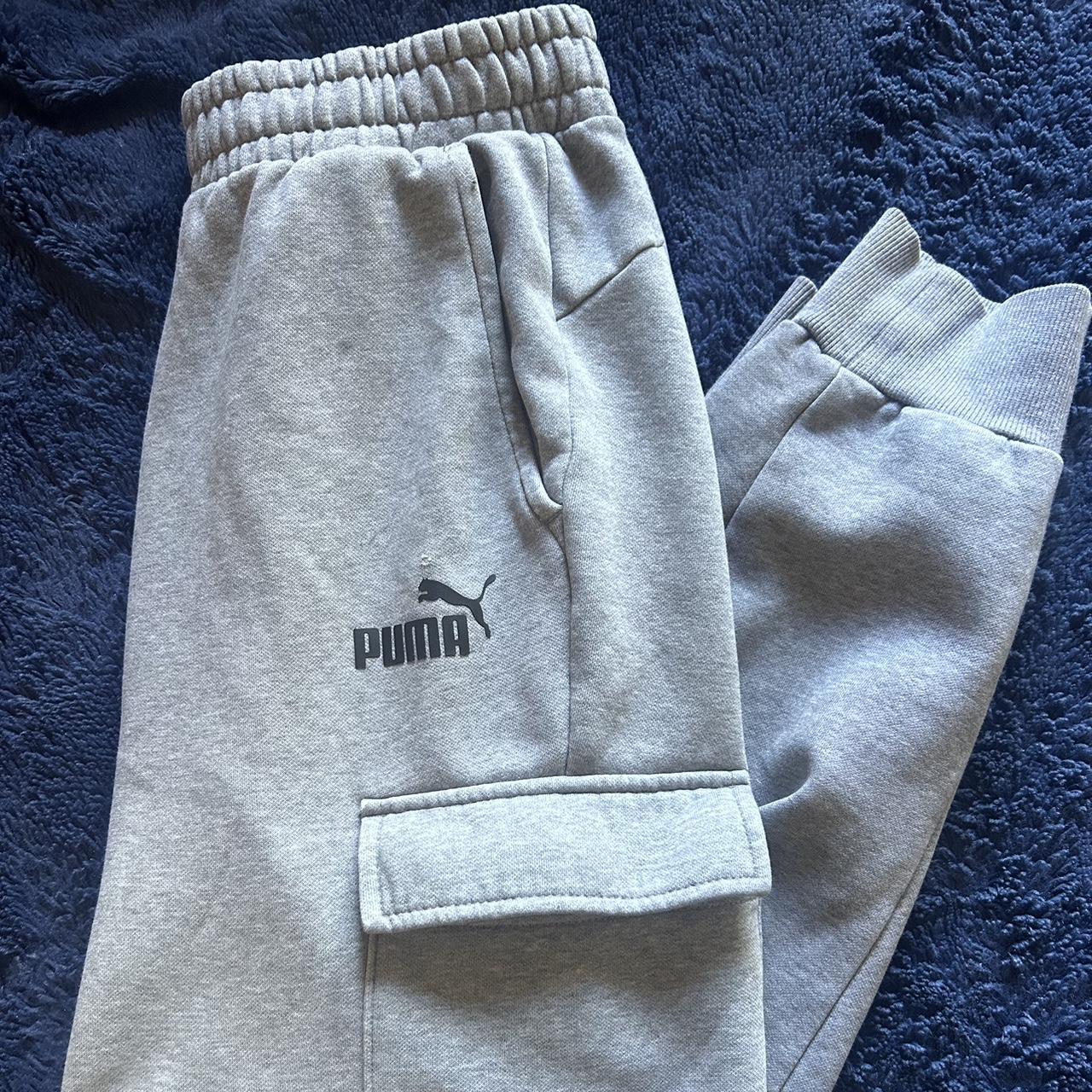 🫧Grey Puma cargo sweatpants -size: LARGE ... - Depop