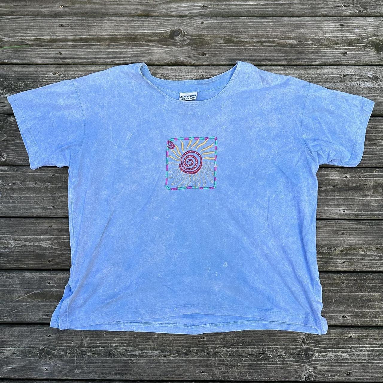 VTG Women’s Liz & Jane Clothes Embroidered T-shirt... - Depop