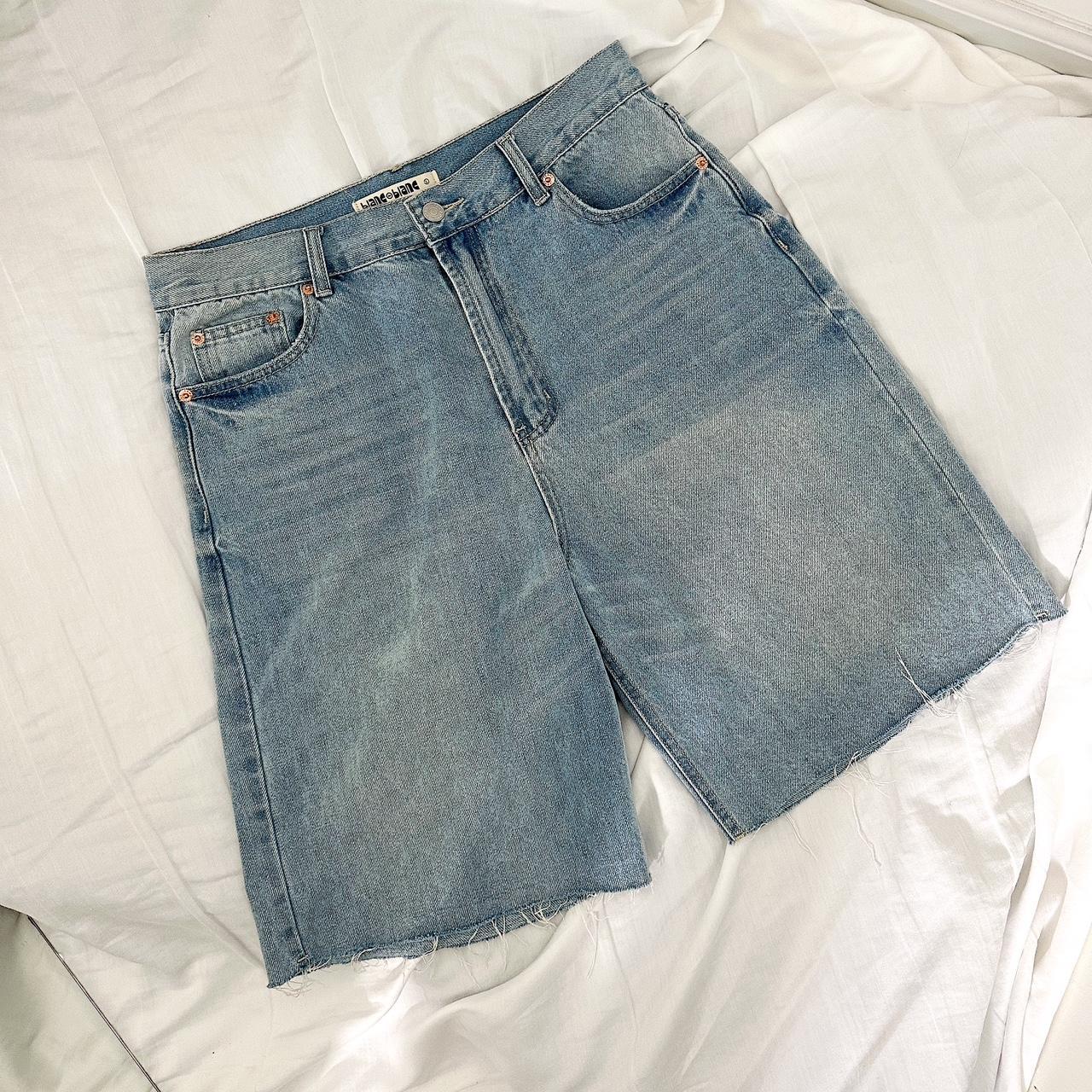 Baggy denim jorts -tag says size large, but waist... | Depop