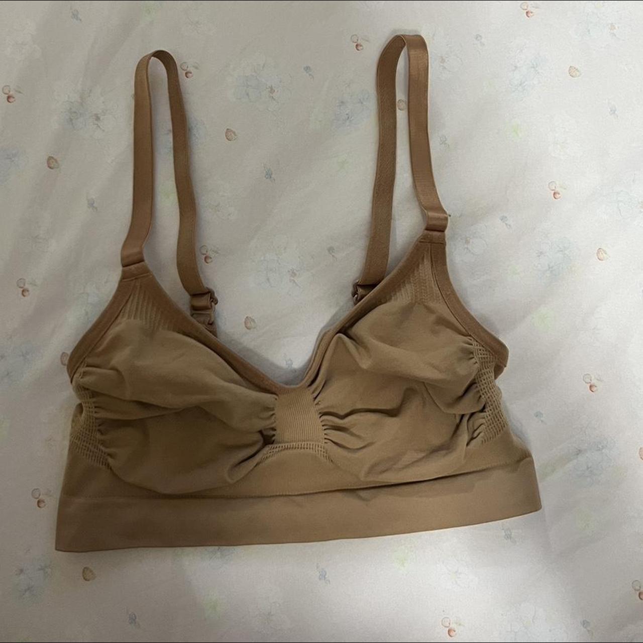 Skims Bra 💋 This bra is so reliable! It’s super... - Depop