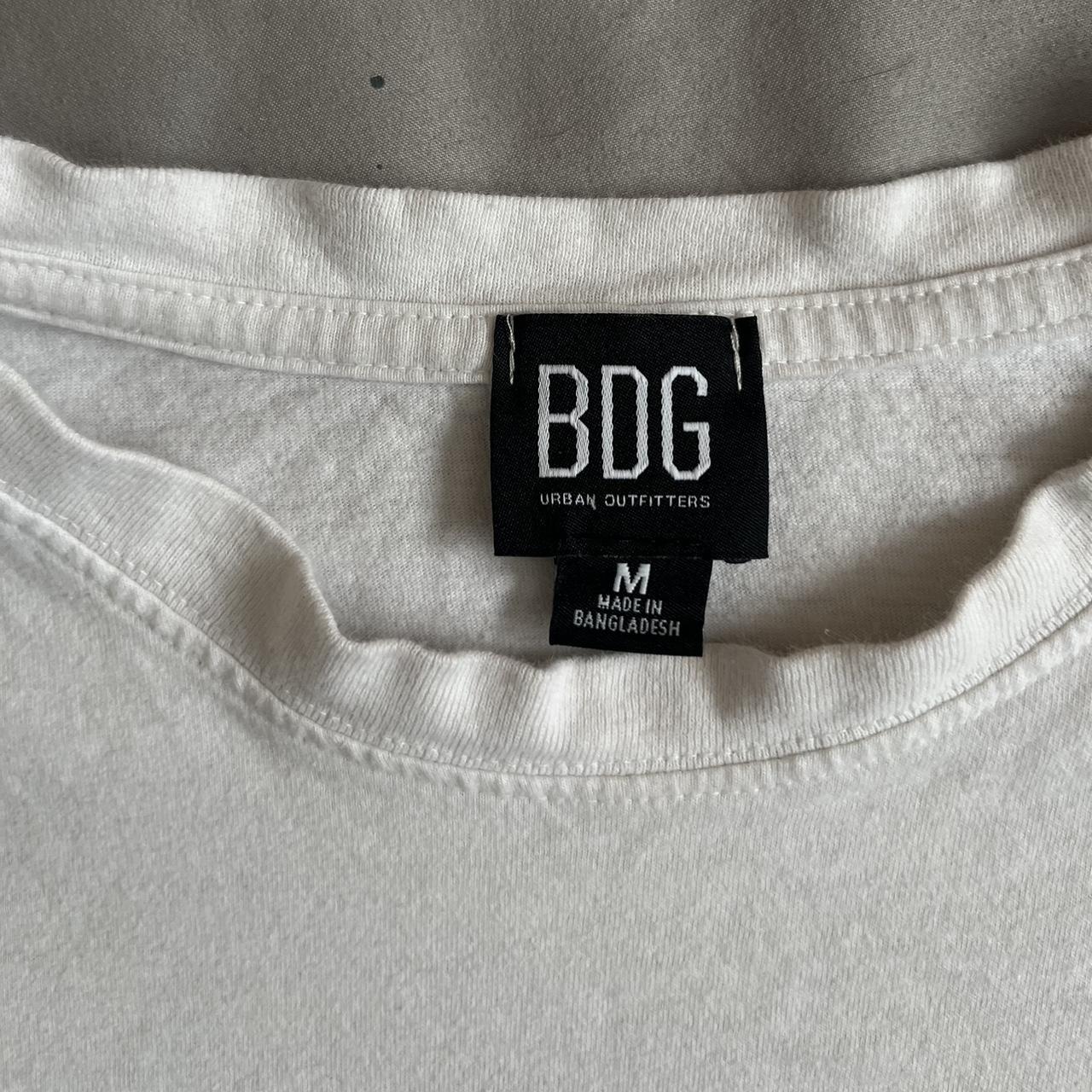 Puff print BDG jeans t-shirt #BDG #BDGJEANS #tshirt - Depop