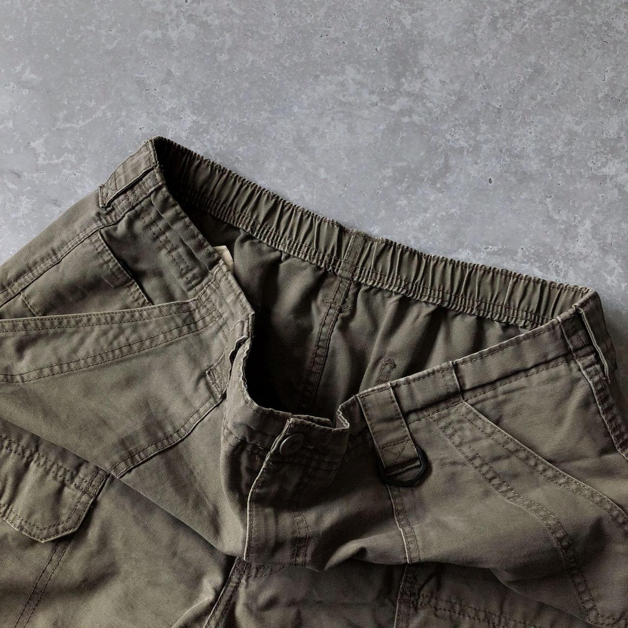 Wrangler Men's Khaki Shorts | Depop
