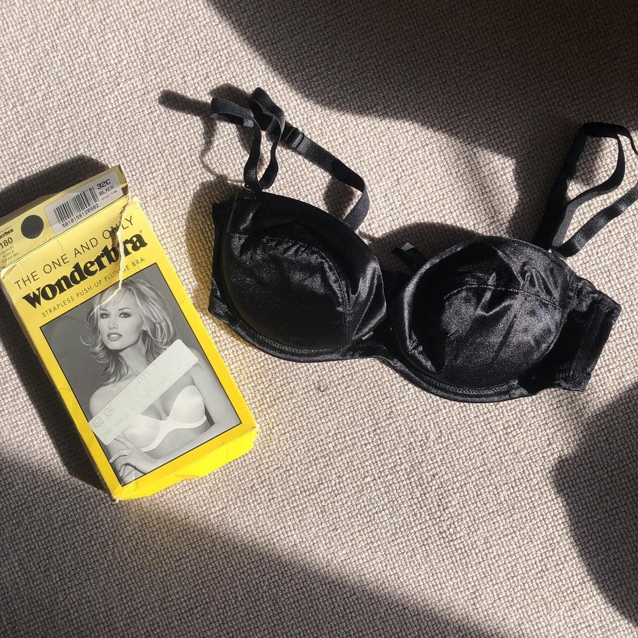 Original wonderbra in black with adjustable and... | Depop