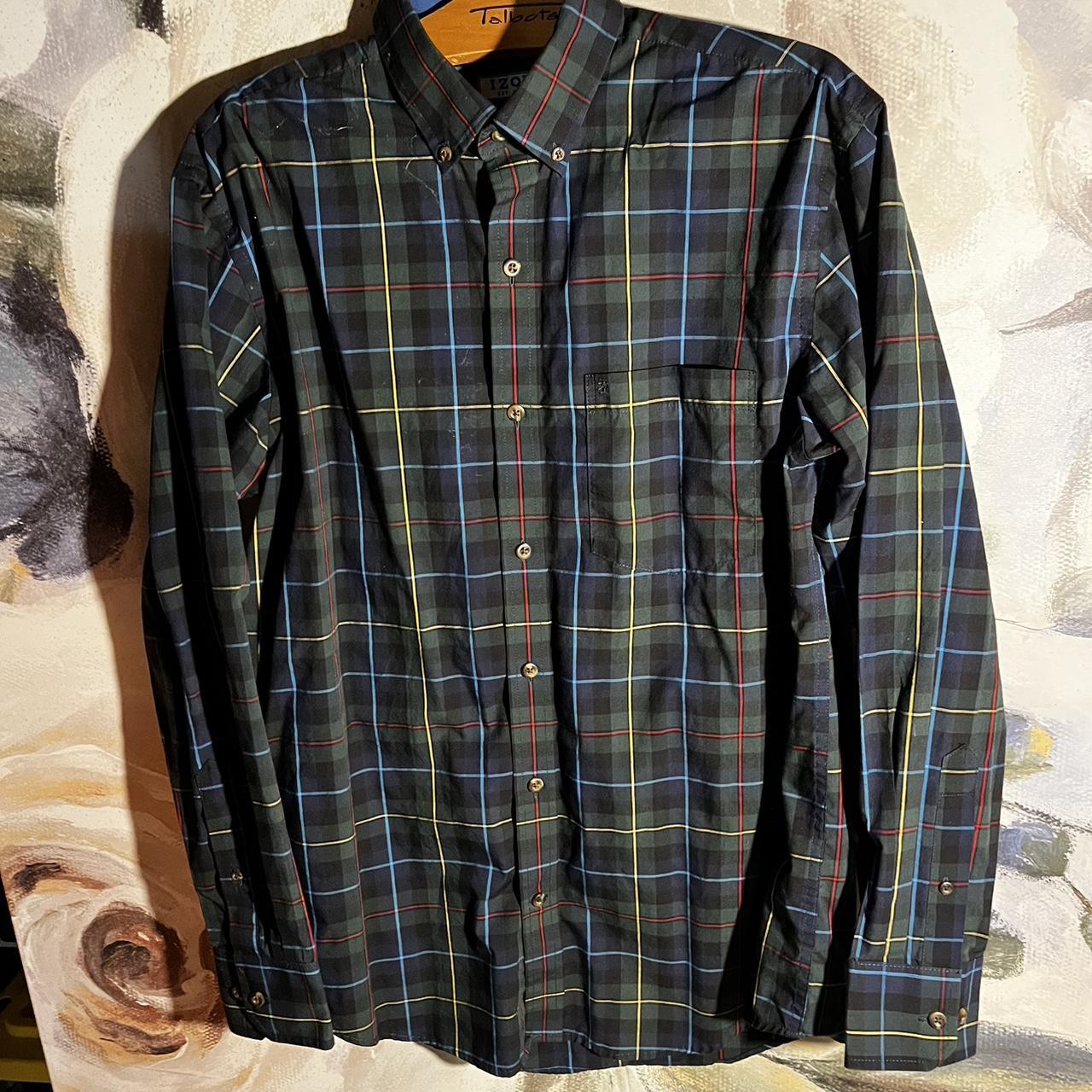IZOD plaid Mens Classic Fit Long Sleeve Plaid... - Depop