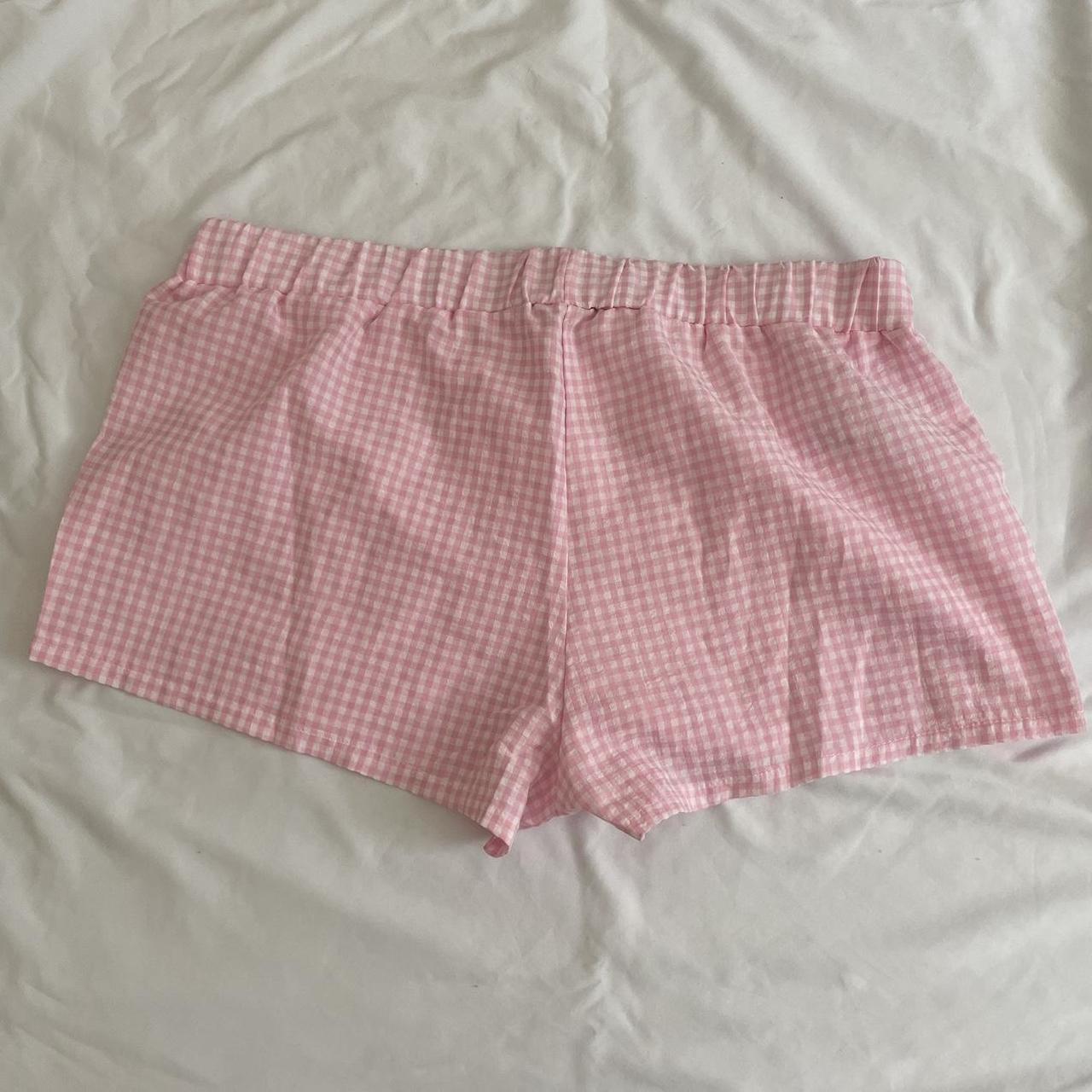 BRAND NEW pink gingham edikted shorts (more like a... - Depop