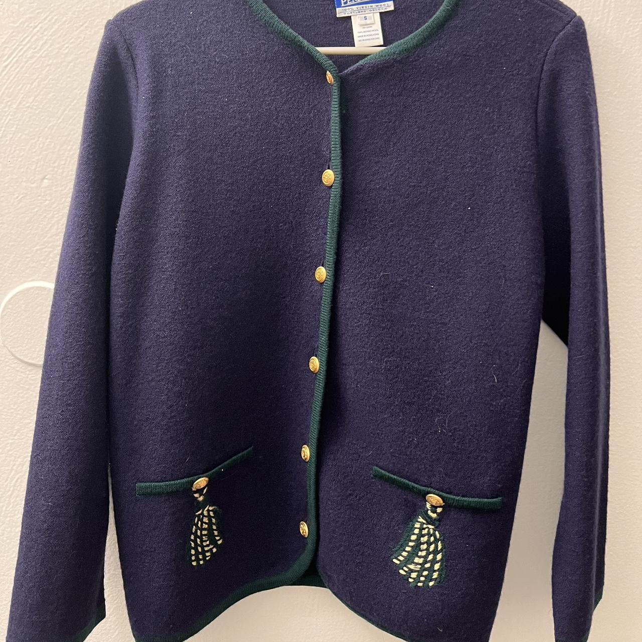 Pendleton Women's Navy and Green Cardigan | Depop