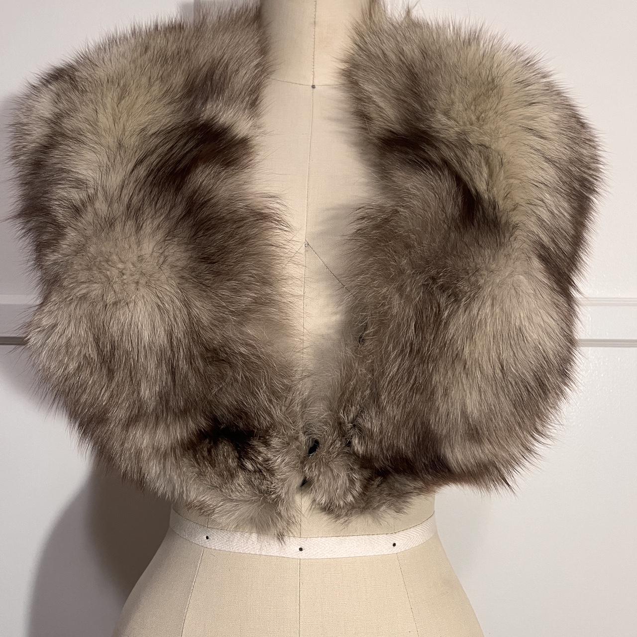 Vintage real genuine fox fur collar stole... - Depop