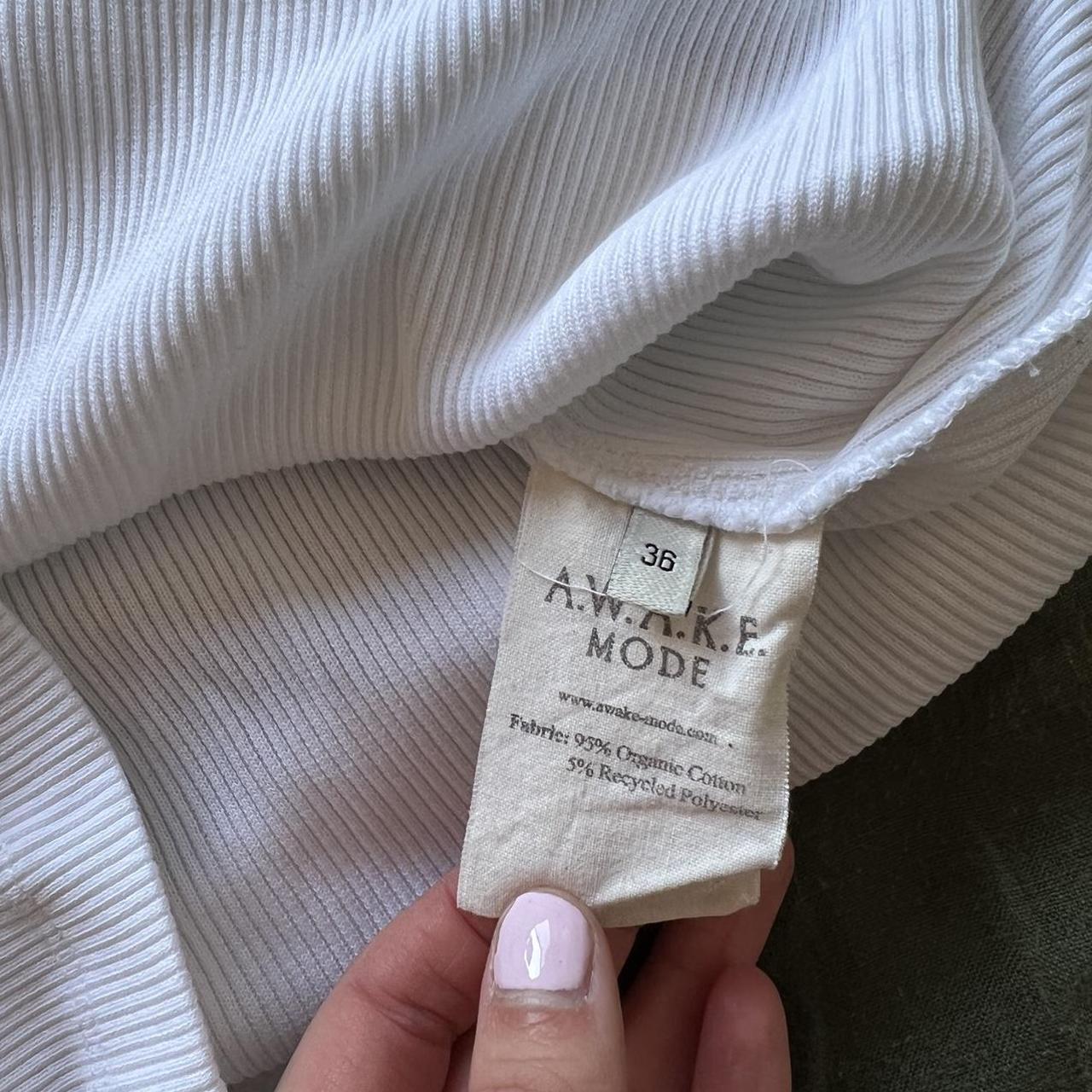 Awake mode singlet Size 36 Worn a handful of times - Depop