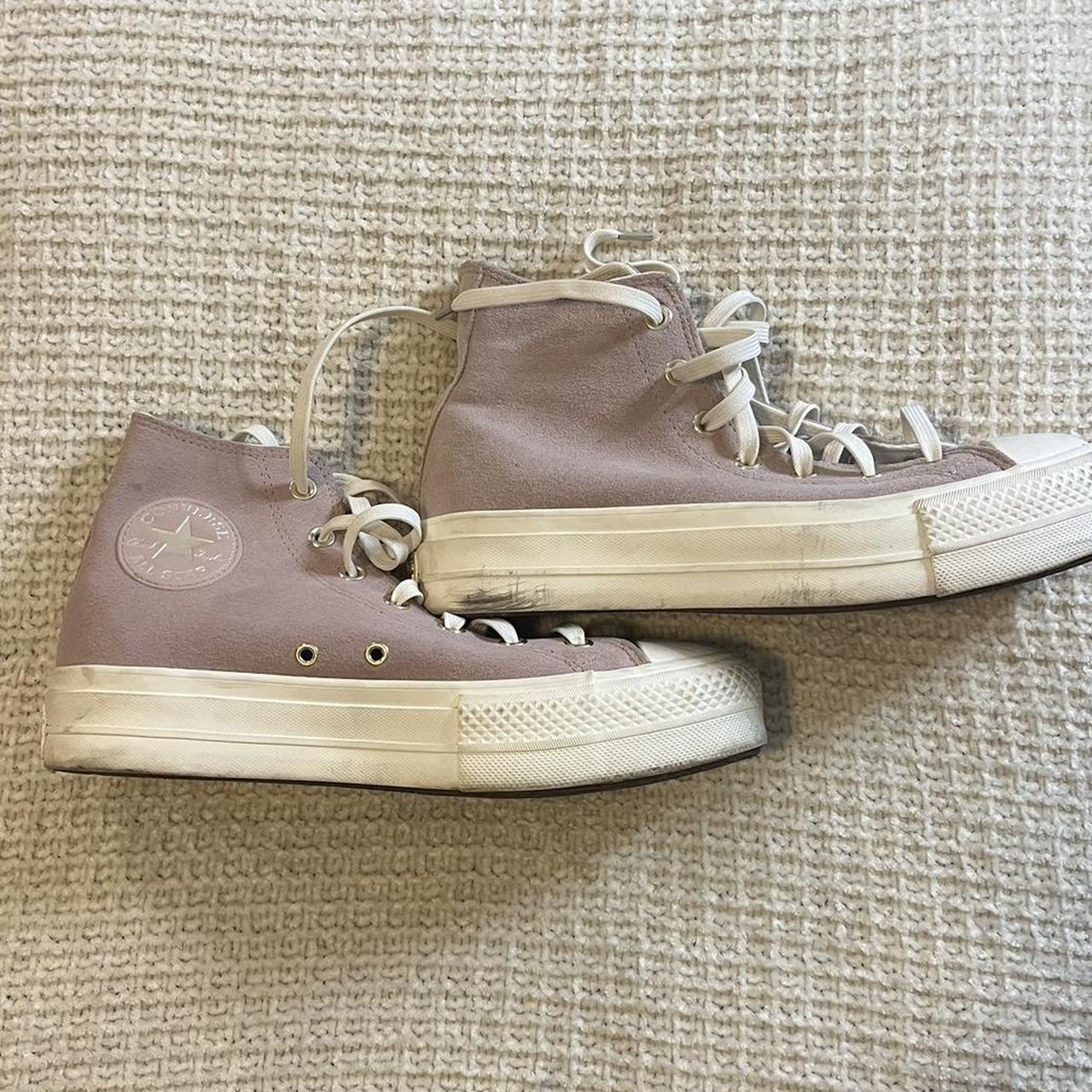 LILAC PLATFORM CONVERSE SIZE 9!!! has some scuffs... - Depop