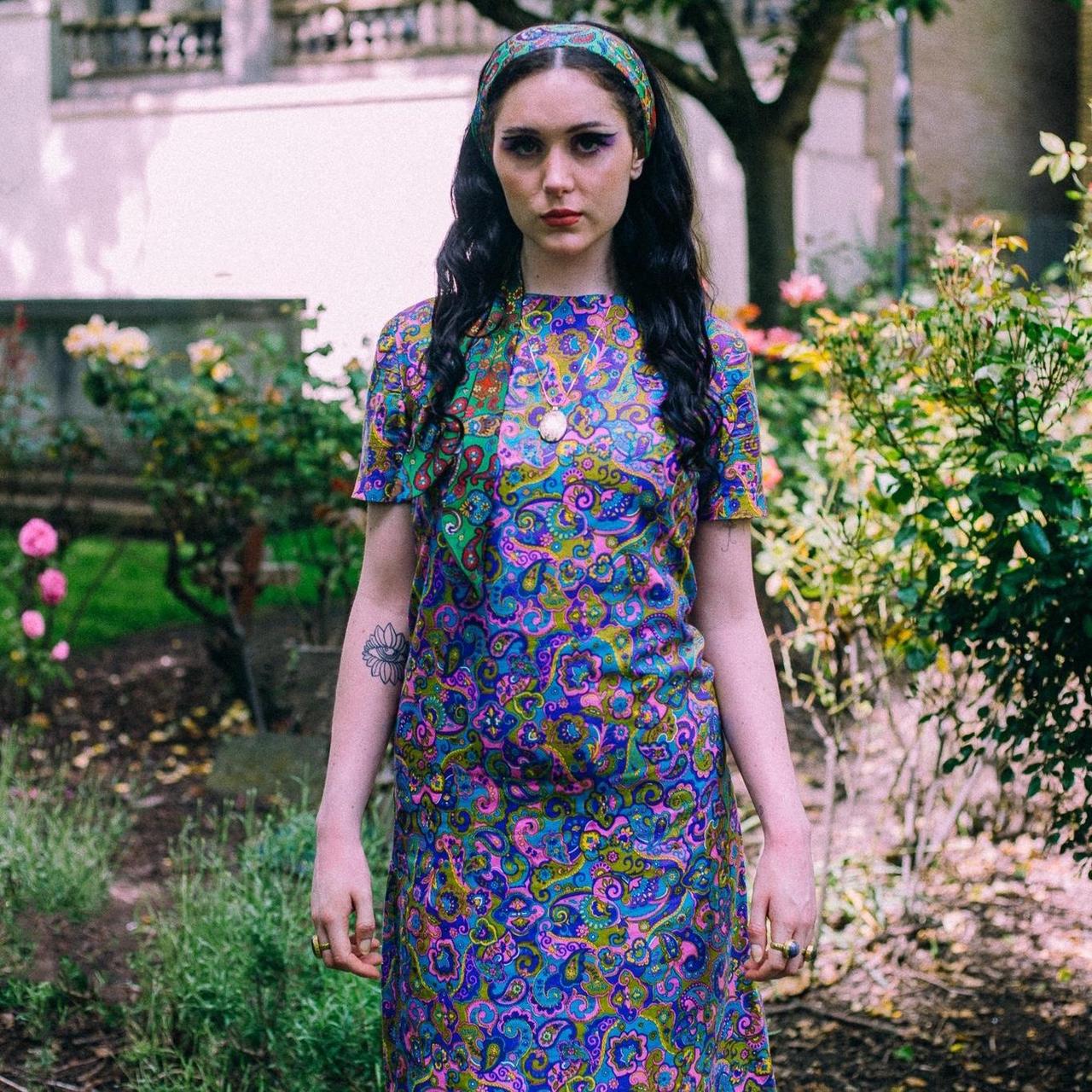 1960s Psychedelic Midi Dress Fits a UK8 Excellent... - Depop