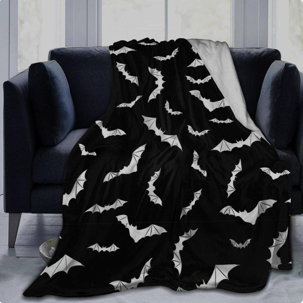 40 x 50 witchy bat blanket 🖤 a perfect couch throw... - Depop