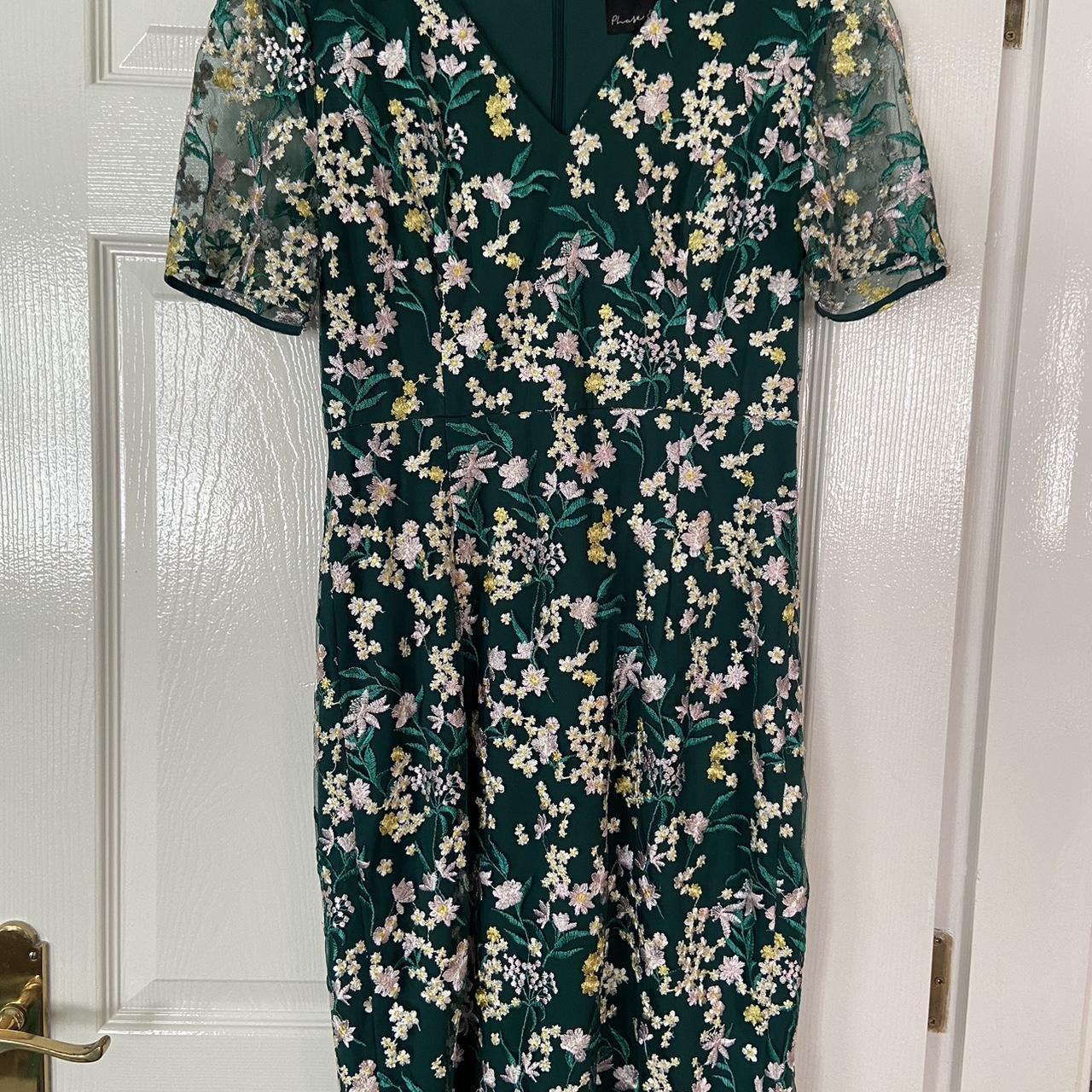 Phase Eight Green Midi Occasion dress size 10, V... - Depop