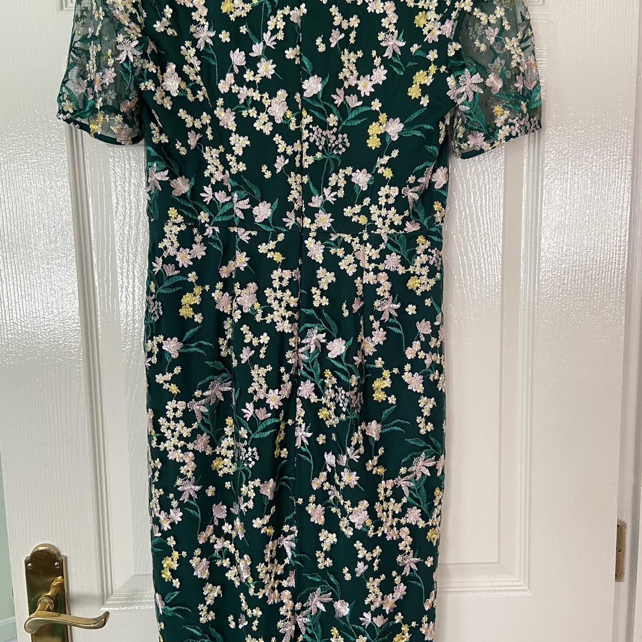 Phase Eight Green Midi Occasion dress size 10, V... - Depop