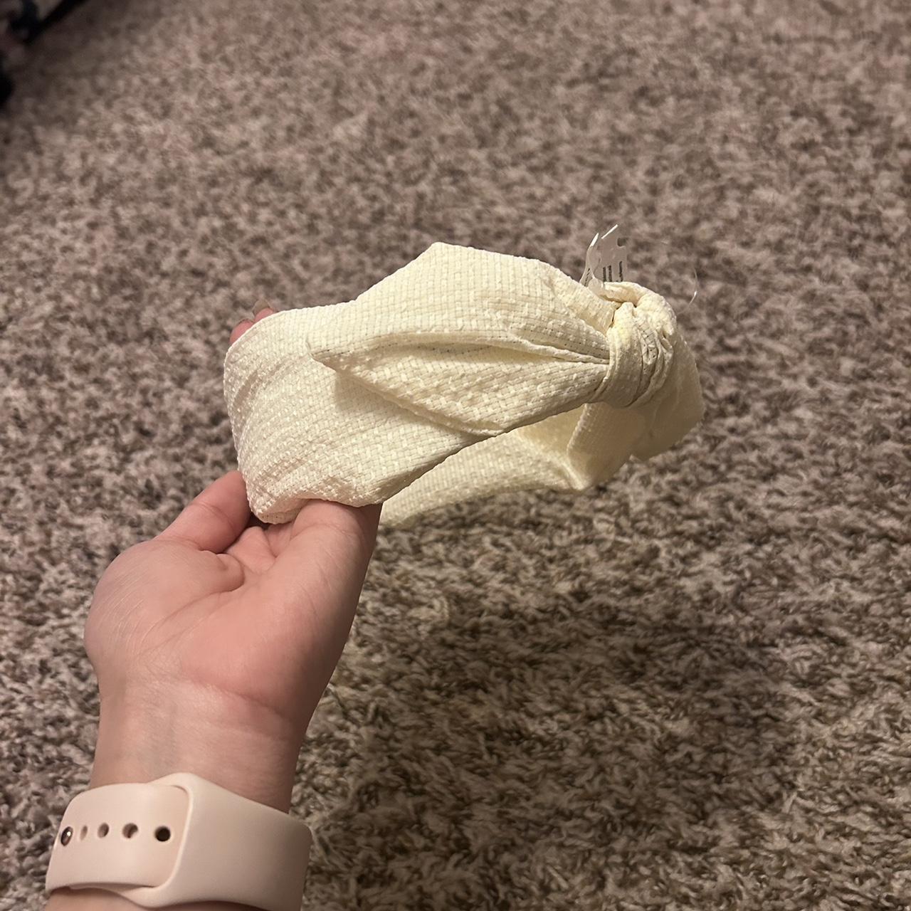 NWT, SUPER CUTE! cream colored bow headband from... - Depop