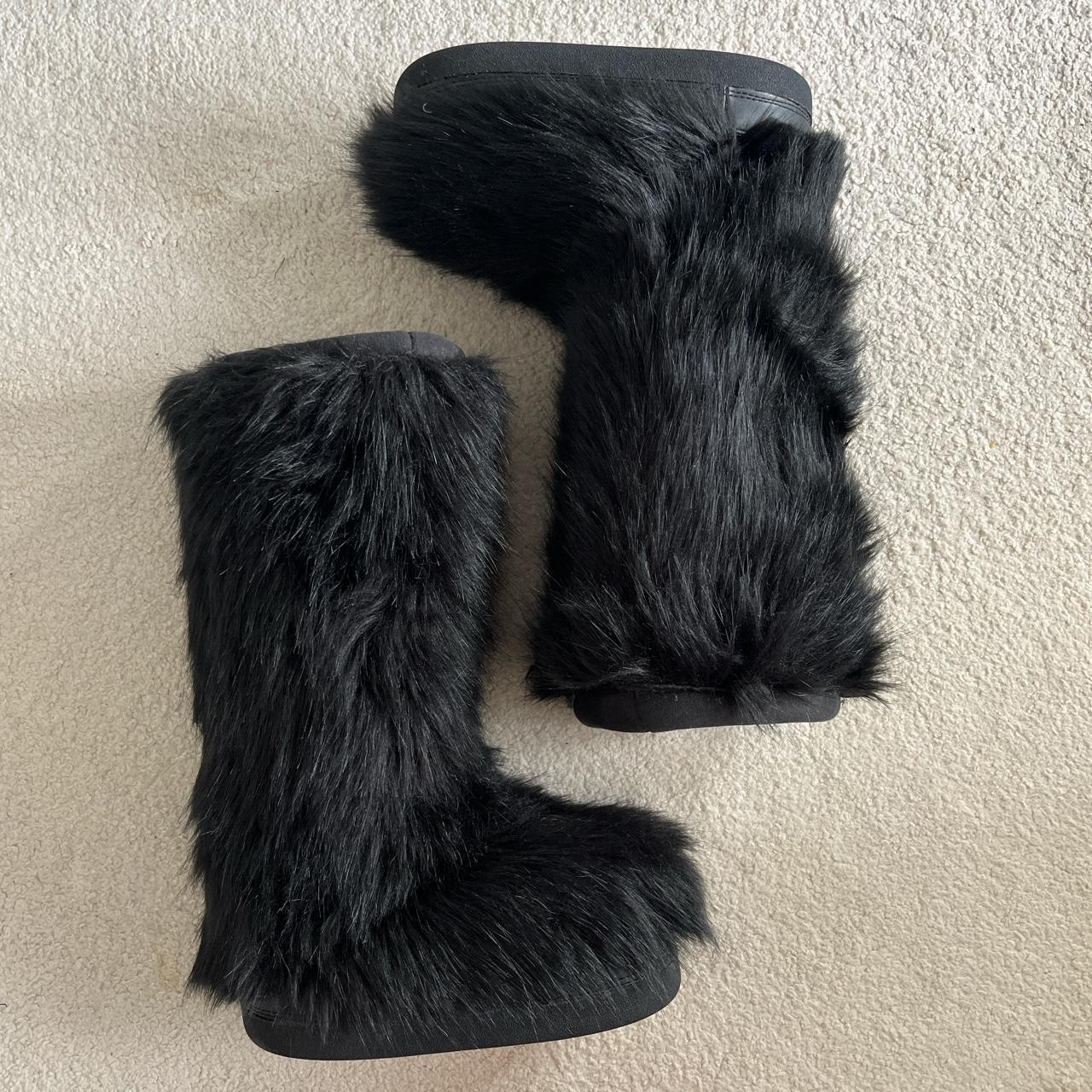 Brand new, never been worn Rare black fur boots from... - Depop