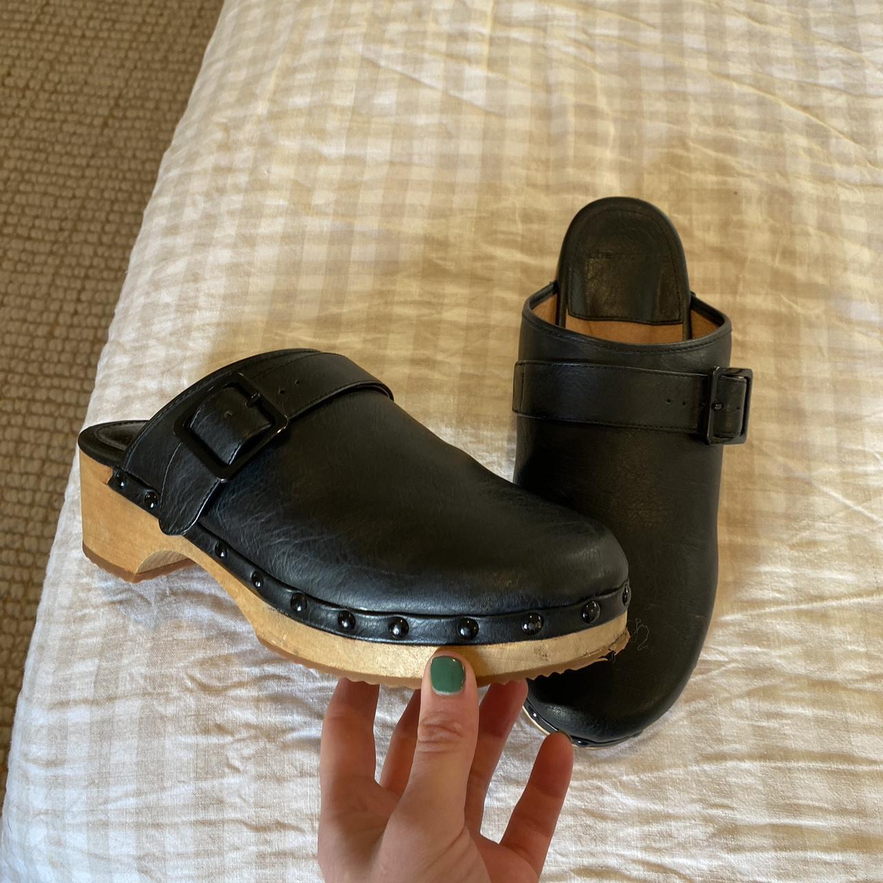Women's Black Clogs | Depop