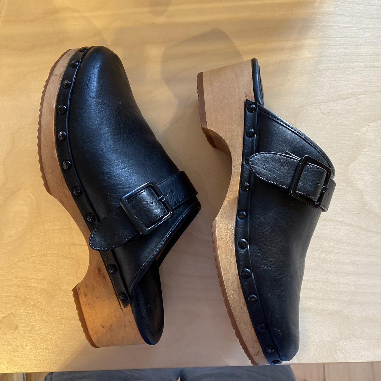 Women's Black Clogs | Depop