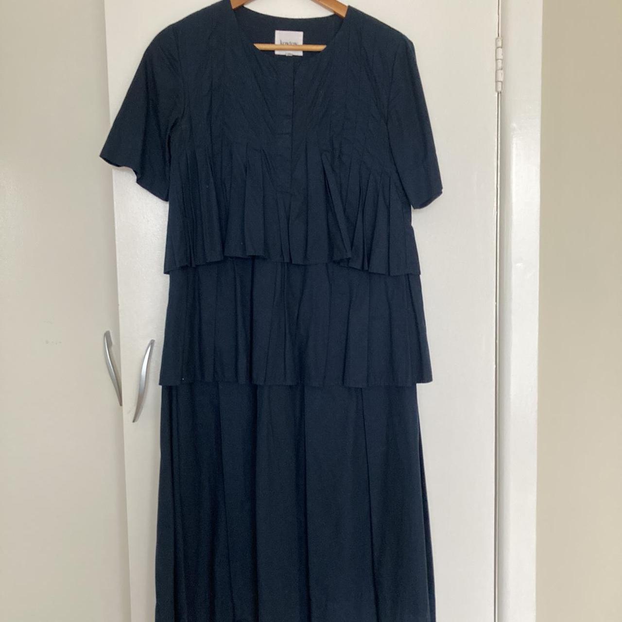 Kowtow navy tiered dress - Depop