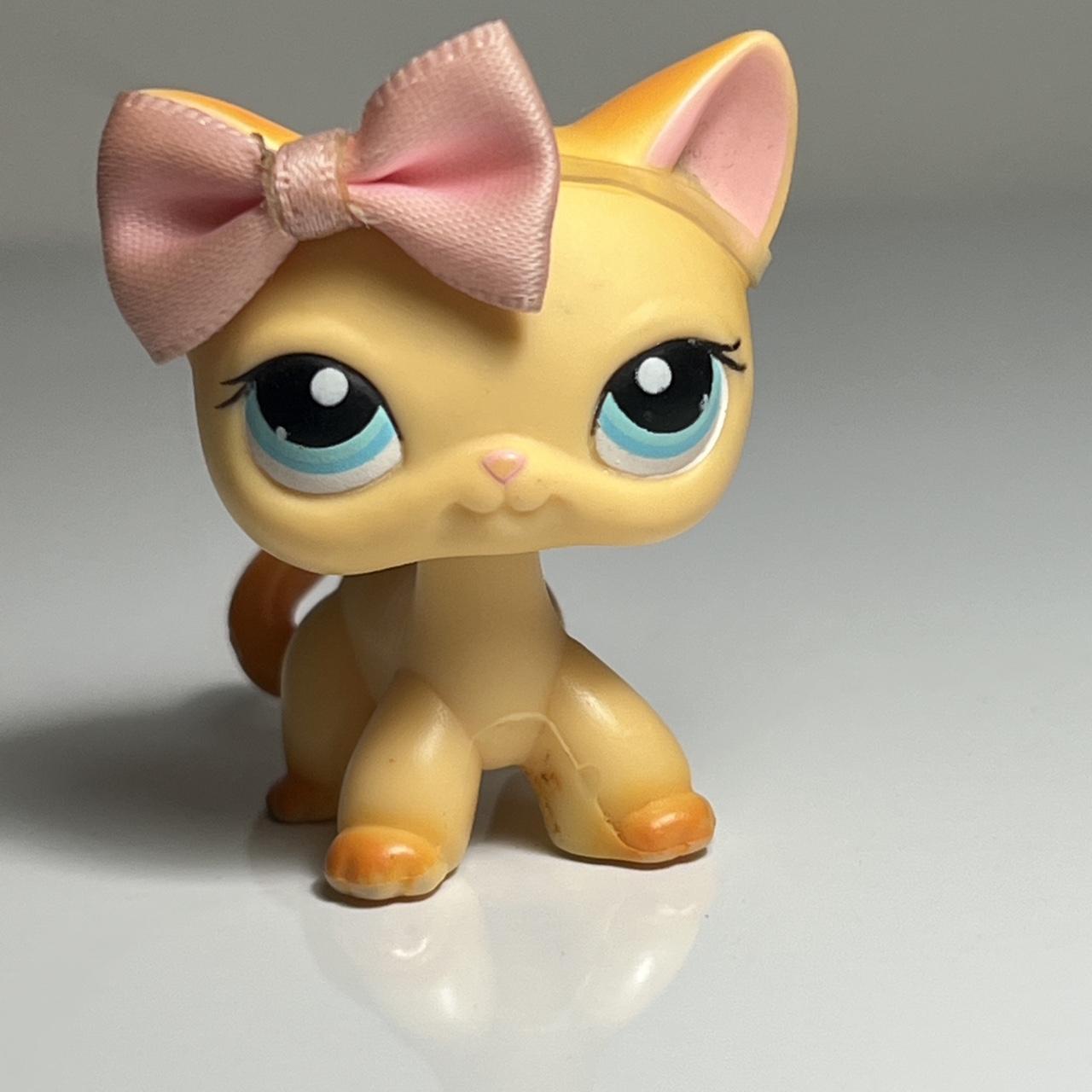 Littlest Pet Shop LPS Authentic Shorthair Cat #339 - Depop