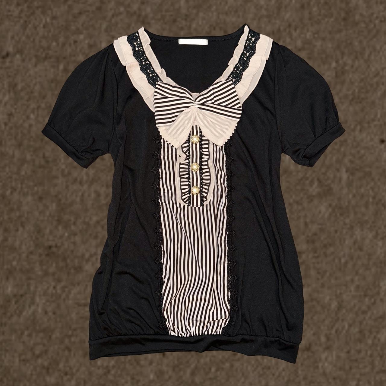 fatal frame black puff shoulders top with a bow •... - Depop