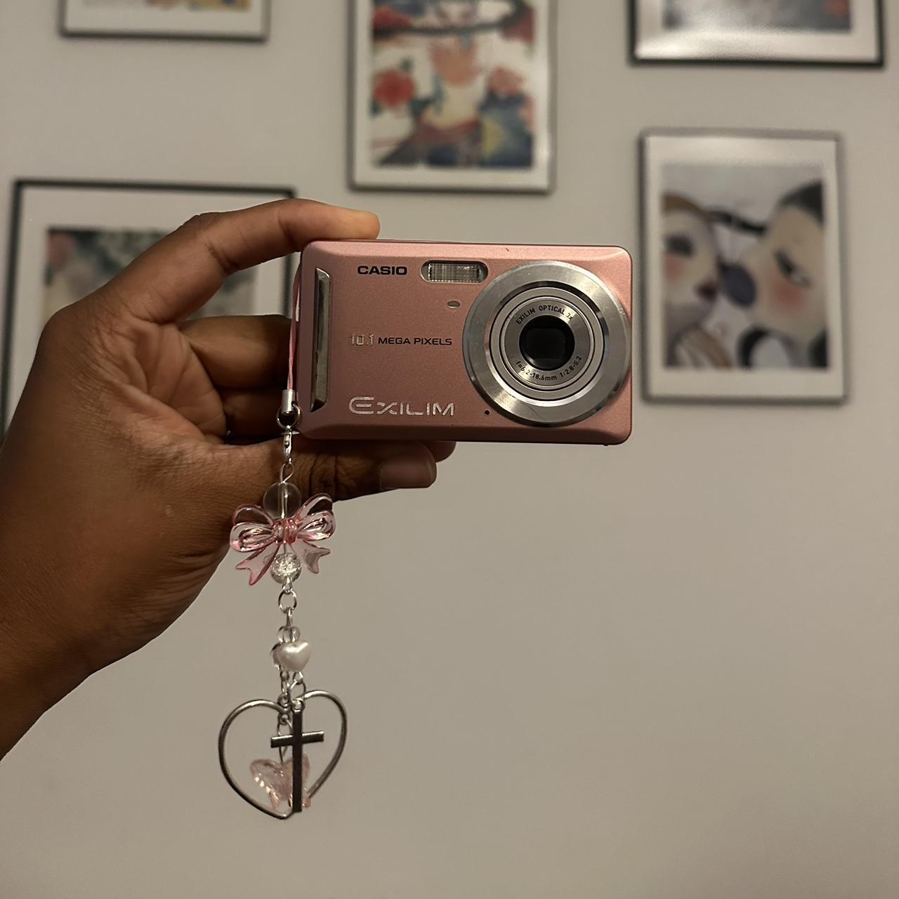 Pink Casio Exilim EX-Z29 with 10.1 Megapixels📸. ... - Depop