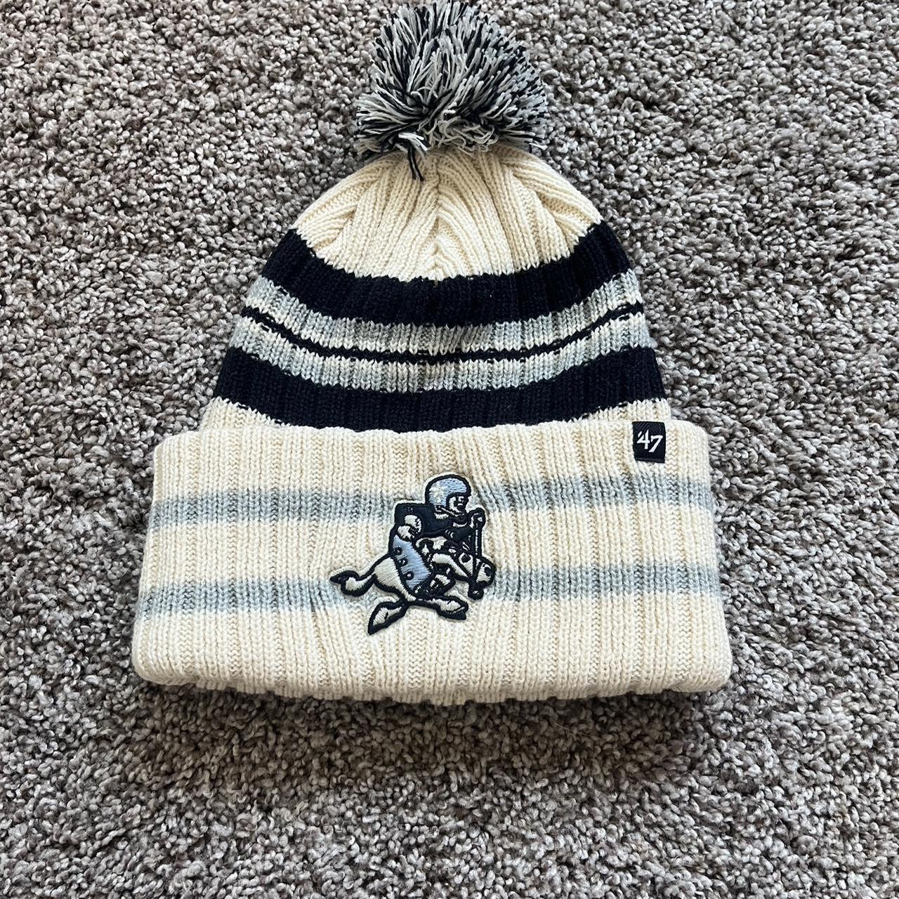 vintage dallas cowboys '47 cream beanie condition:... - Depop