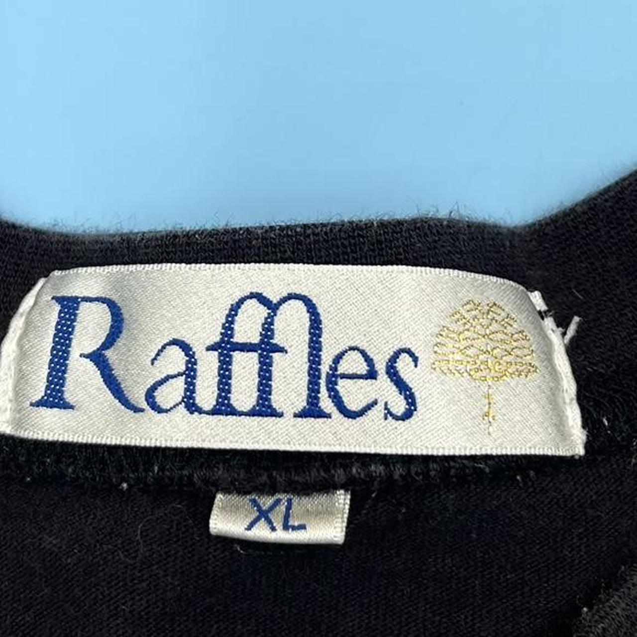 VTG Raffles Singapore Graphic Tee Size: XL Approx... - Depop