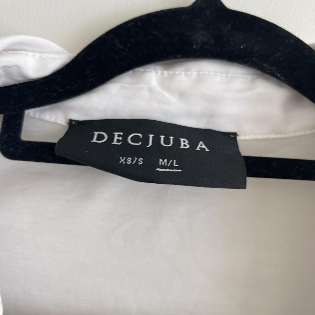 Decjuba White Button Up Size M/L - Depop