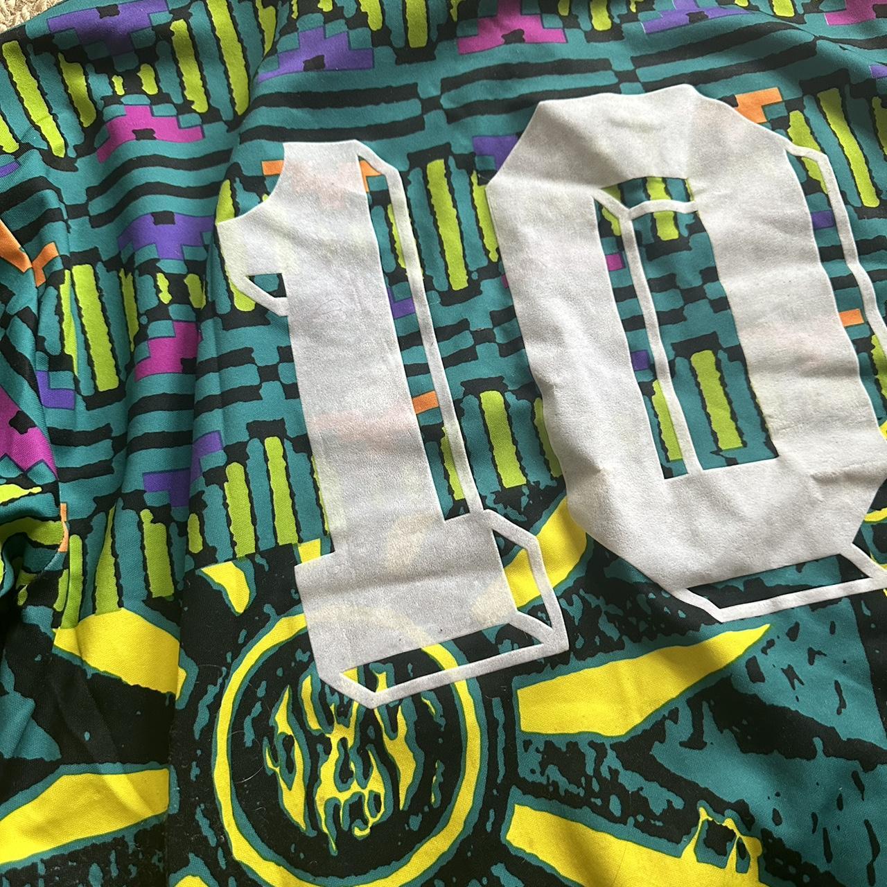 Large/XL vintage Lotto goalkeeper shirt. Felt... - Depop